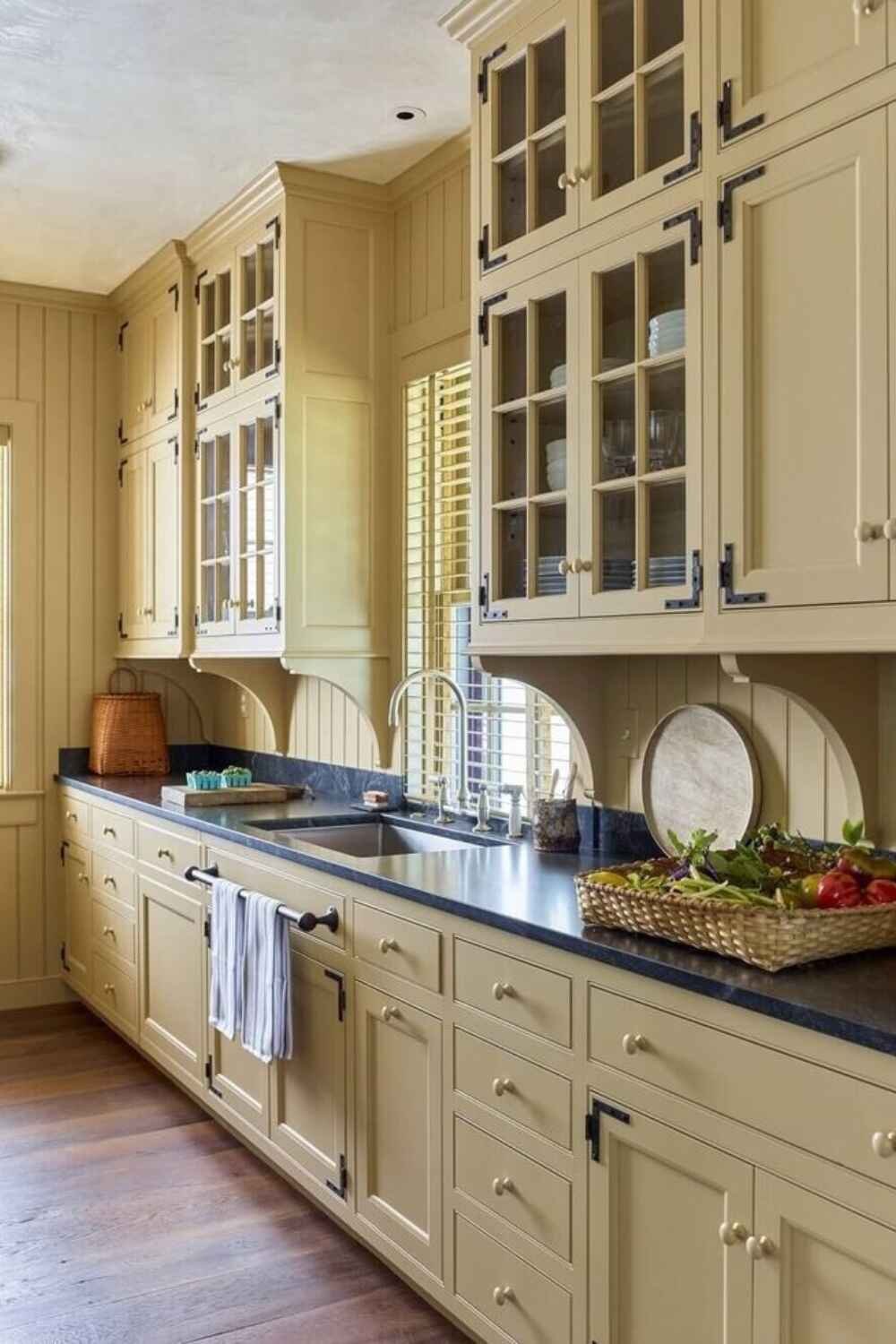 20 English Cottage Kitchen Ideas That'll Change Your Countryside